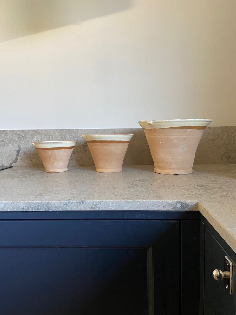 Hayven moderna inredningsdetaljer i naturliga material och tidlös anda ...