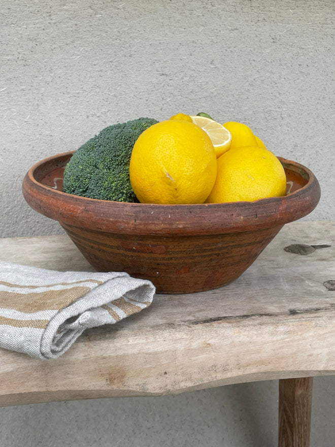 Skålar och fat – HAYVEN